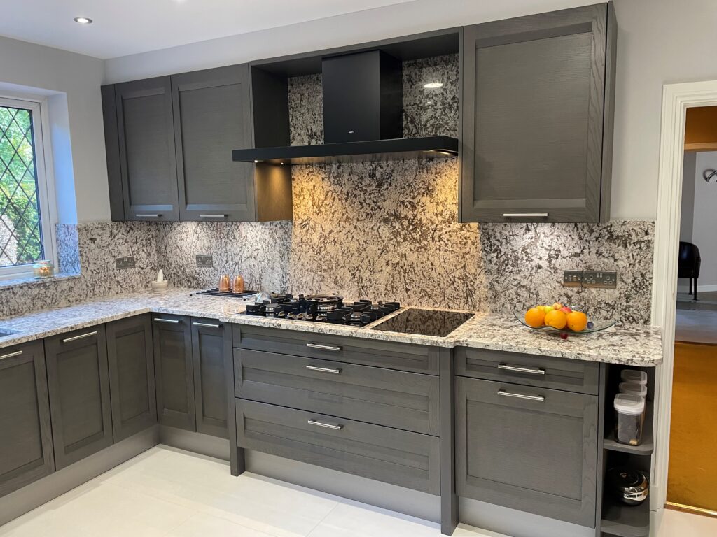 Anthracite Oak kitchen in Oadby - Dewhirst Kitchens